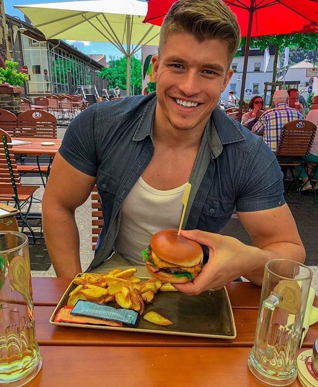 Moment of Zen: Burgers 🍔 | The Closet Professor
